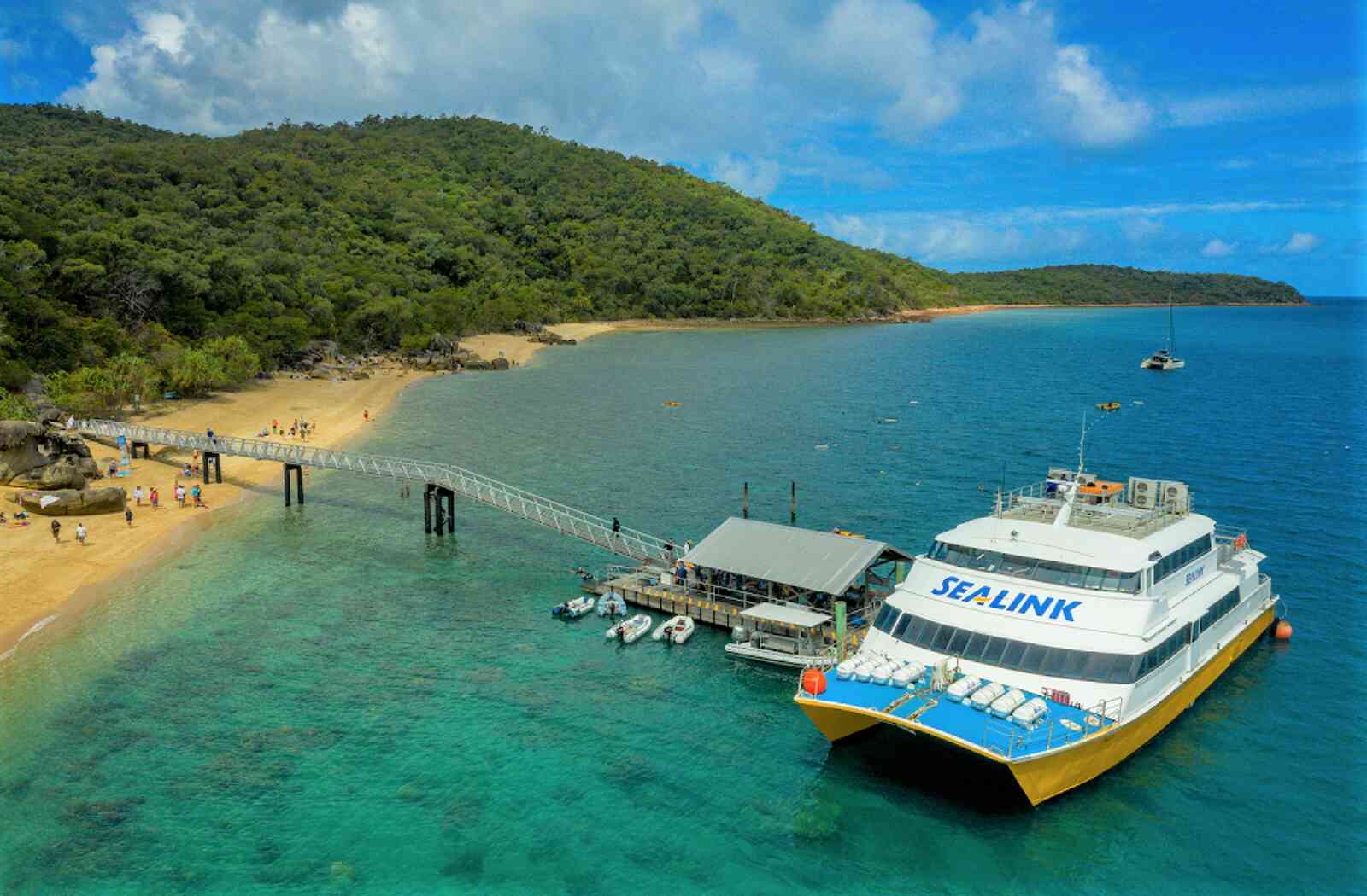 Orpheus Island Day Tour - SeaLink Queensland